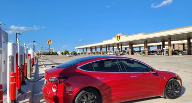 The Environmental Impact of Tesla’s Recycling Initiatives - TESLA Trends